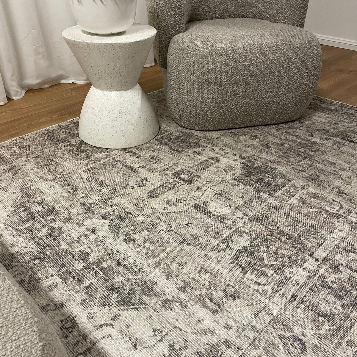 Home Culture Traditional Vintage Chateau Ash Wipe Clean Machine Washab ...